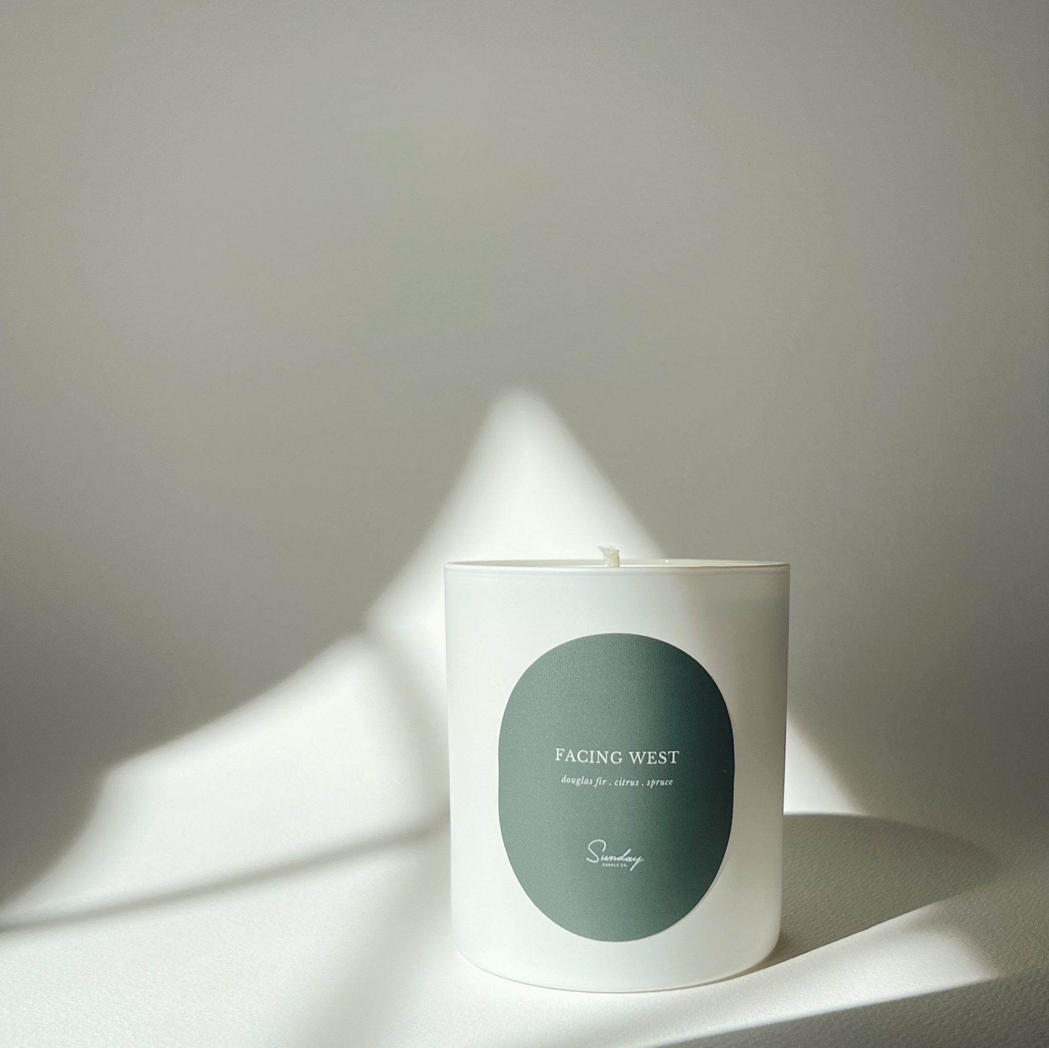 Sunday Candle Co. // Candles with Clean Ingredients